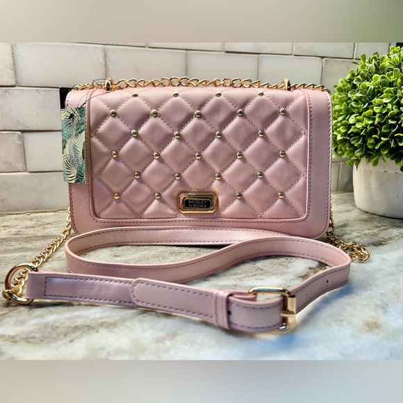 Badgley Mischka | Bags | Badgley Mischka Quilted Pink Blush Handbag ...